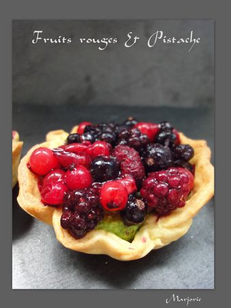 Tartelettes fruits rouges & pistache à la crème d’amande – delicerecettes
